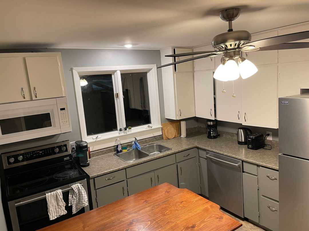 Kitchen / Dining